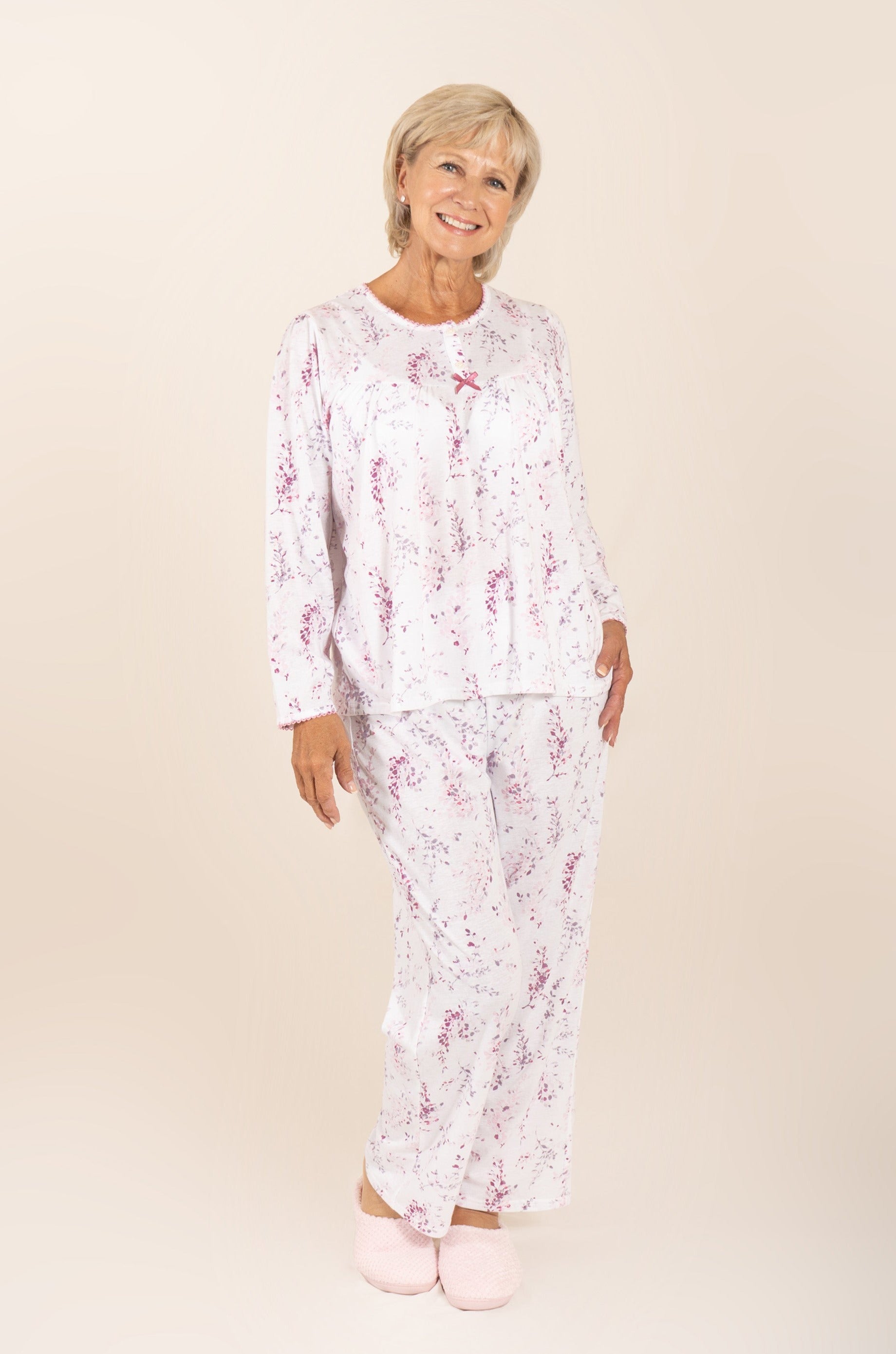 Wisty Pyjama – Carr & Westley