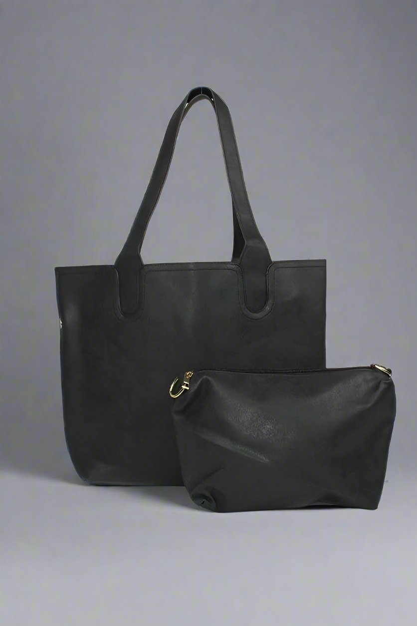 Amora Handbag - F&J - Classic Women's Accessories – Carr & Westley